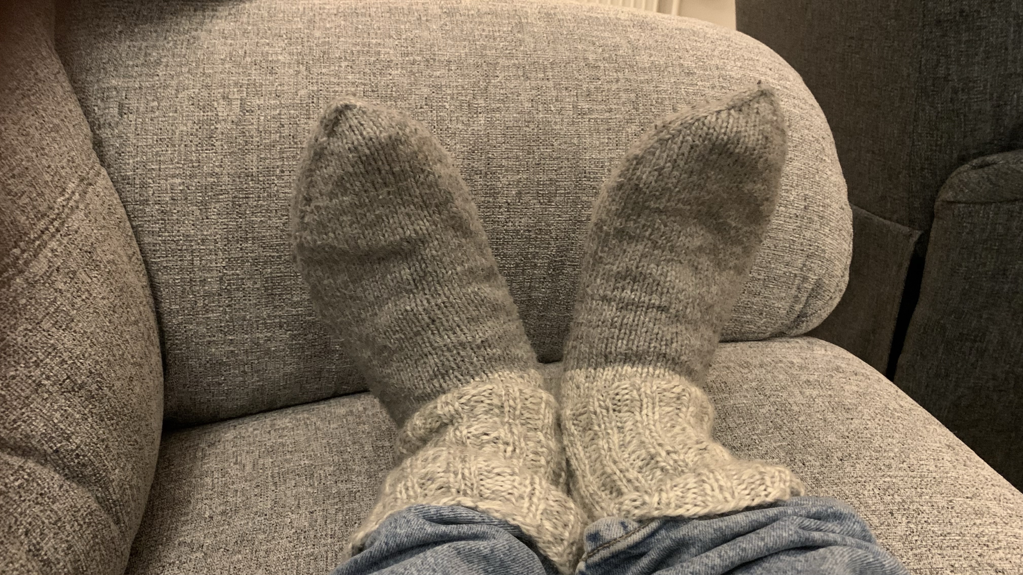 Varma sockor värmer på flera sätt – Pedher´s blogg